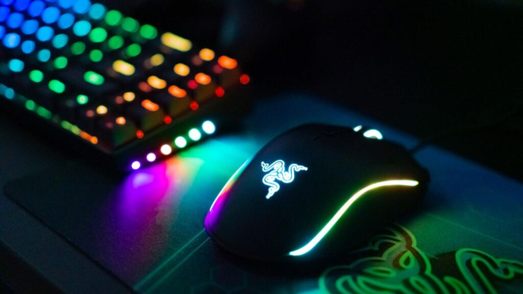 知らないと損！「Logicool G HUB」「Razer Synapse」の便利な設定と使い方【2025年版】 – まきしblog